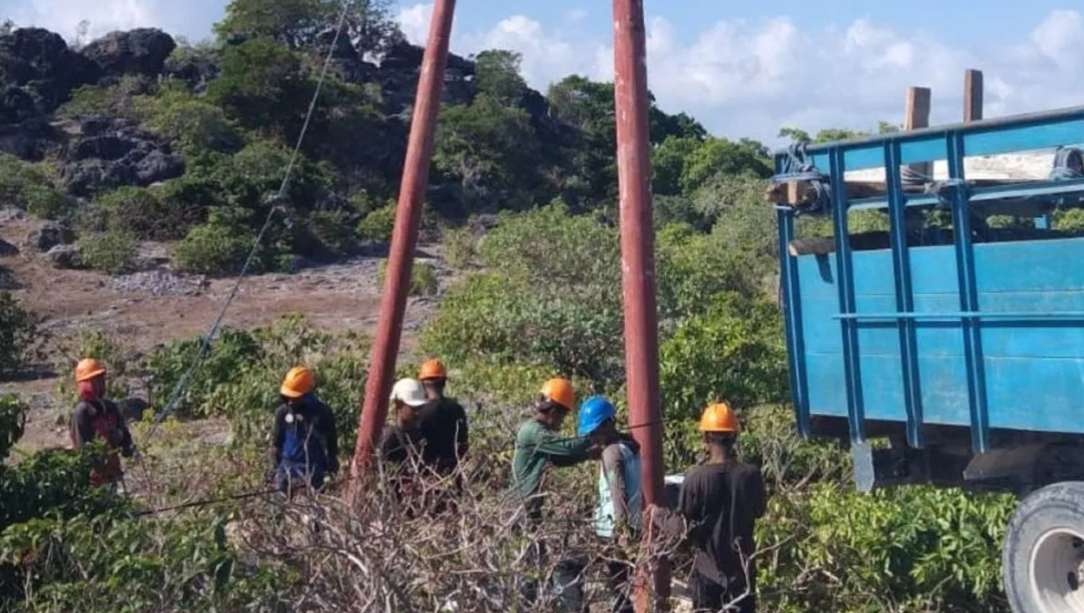 PLN Alirkan Listrik Bagi 170 Kepala Keluarga di Pulau Sabu NTT ...