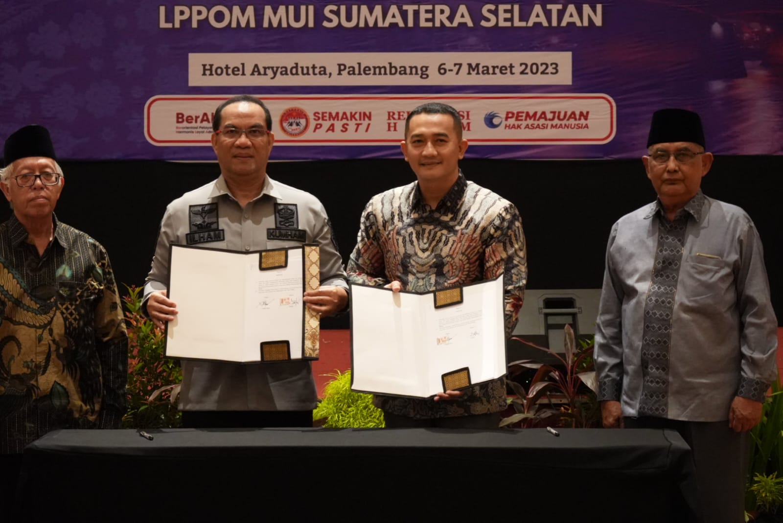 Kemenkumham Sumsel Lakukan PKS Sertifikasi Halal dengan LPPOM MUI Sumsel | SiberZone Indonesia